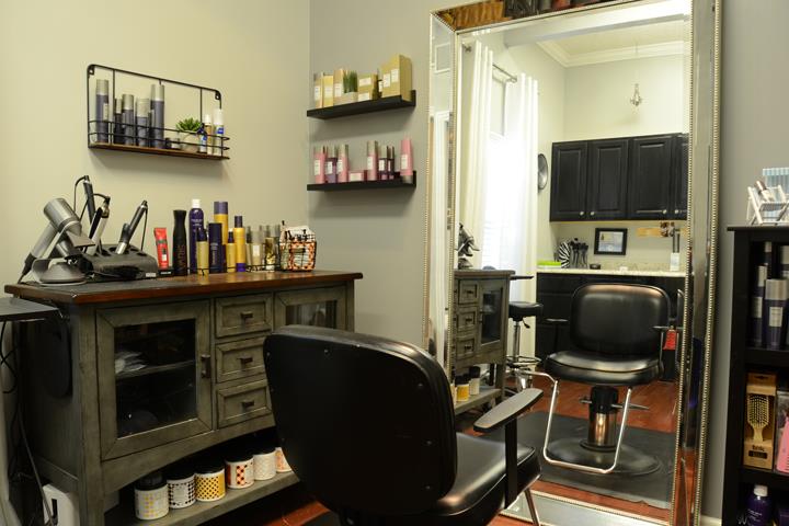 Salon 210 - Saint Johns, FL